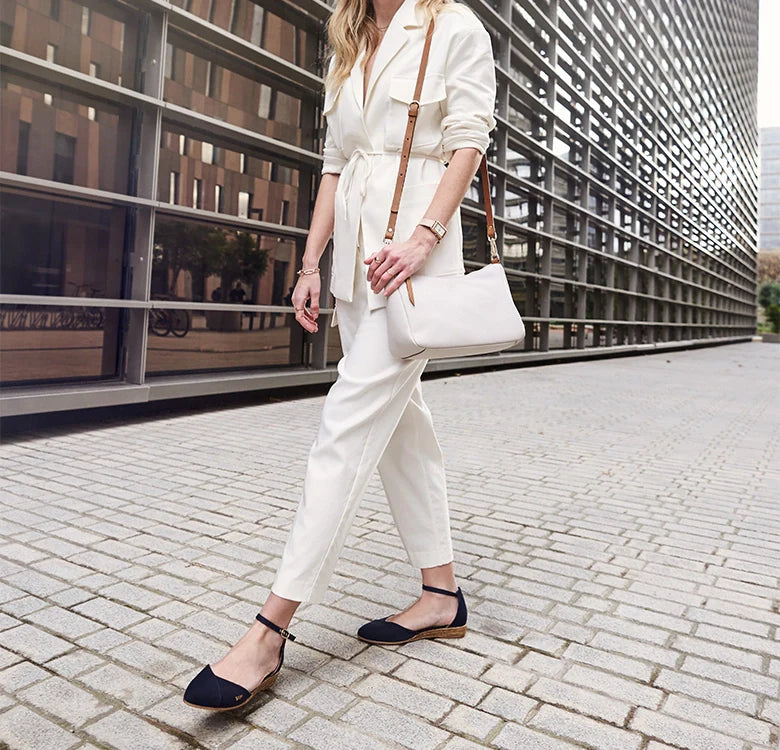 Women's Closed Toe Flats – Viscata